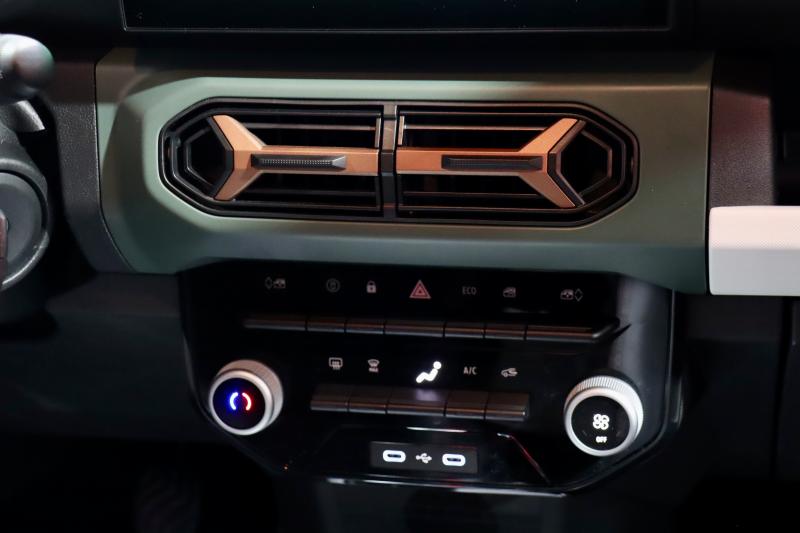 Diaporama - Dacia Spring Restylée (2024) | Les photos de la mini ...